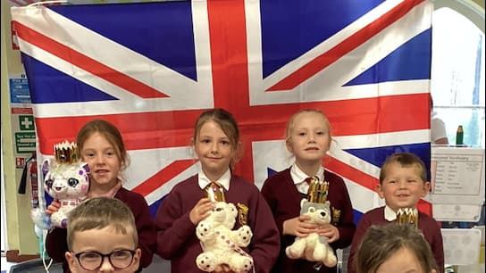 Darite Primary Students host their own coronation celebration | cornish ...