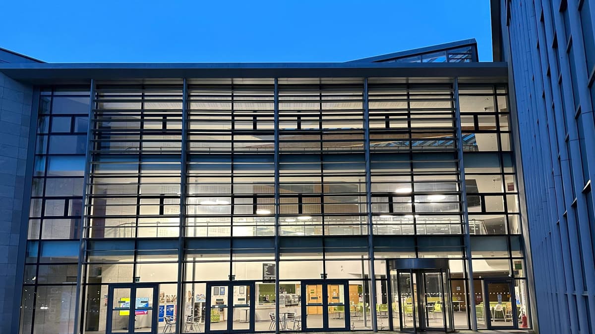 Cornwall Council confirm trial of late opening at library | cornish ...