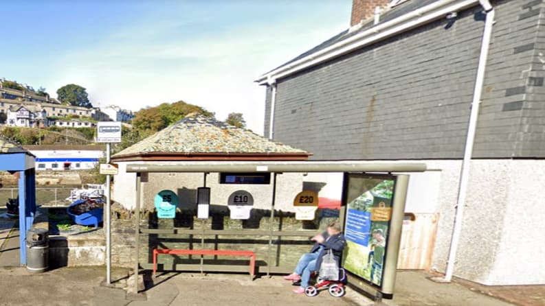 Bus stops in Cornwall to get digital advertising | cornish-times.co.uk