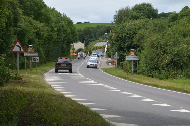 Severe delays between Bodmin and Wadebridge after car overturns on A389 ...