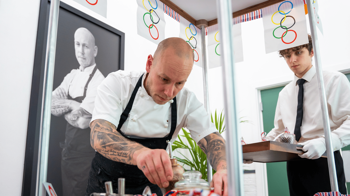 Cornish chef through to Great British Menu finals | cornish-times.co.uk