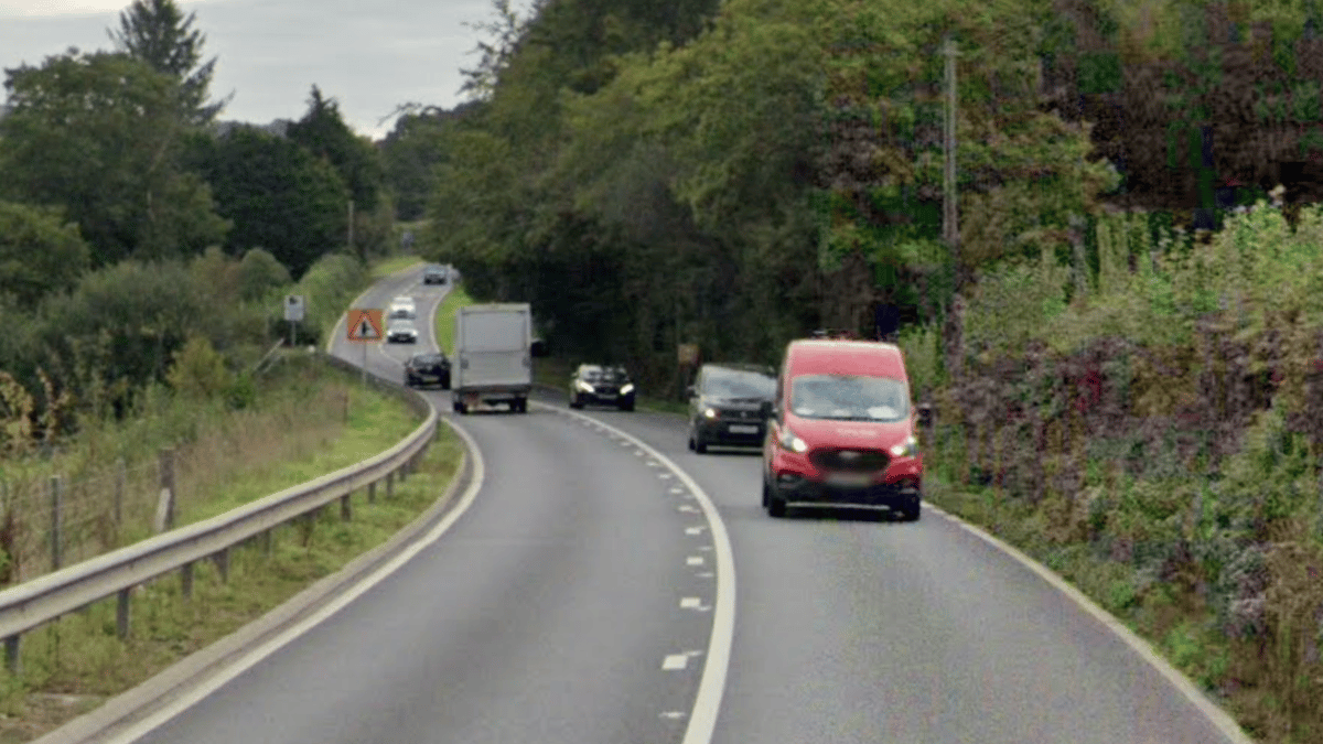 Broken down lorry currently causing traffic chaos on the A38 | cornish ...