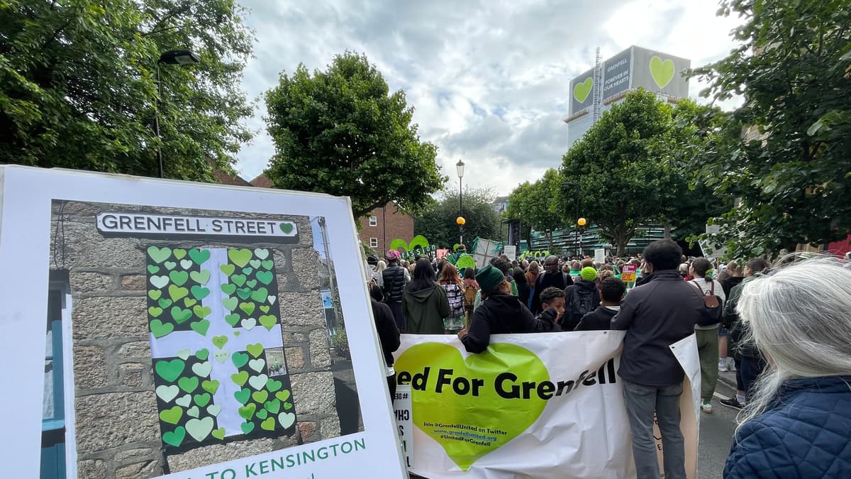 Cornwall marches through Kensington on Grenfell Silent Walk | cornish ...