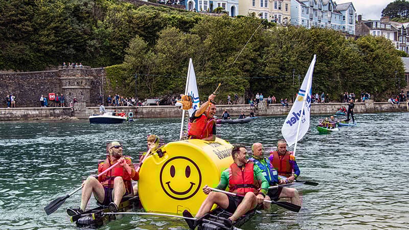 A bumper entry of rafts and rowers took the plunge during Looe Raft ...