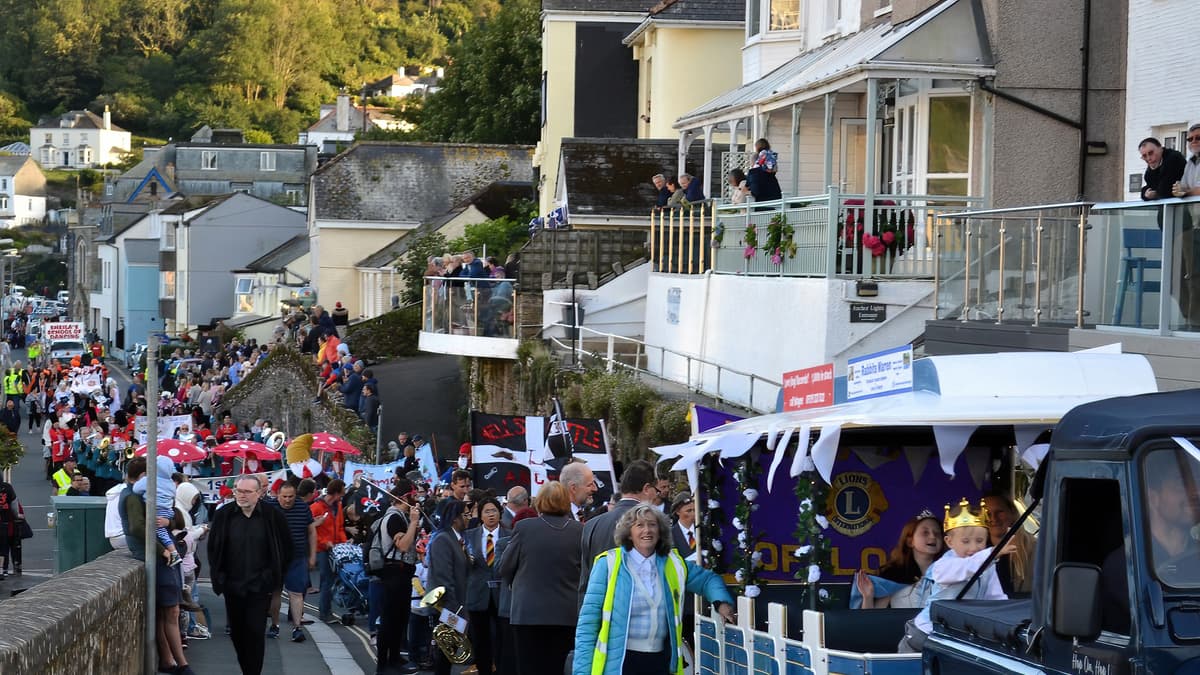 Carnival fun to start Looe's summer season | cornish-times.co.uk