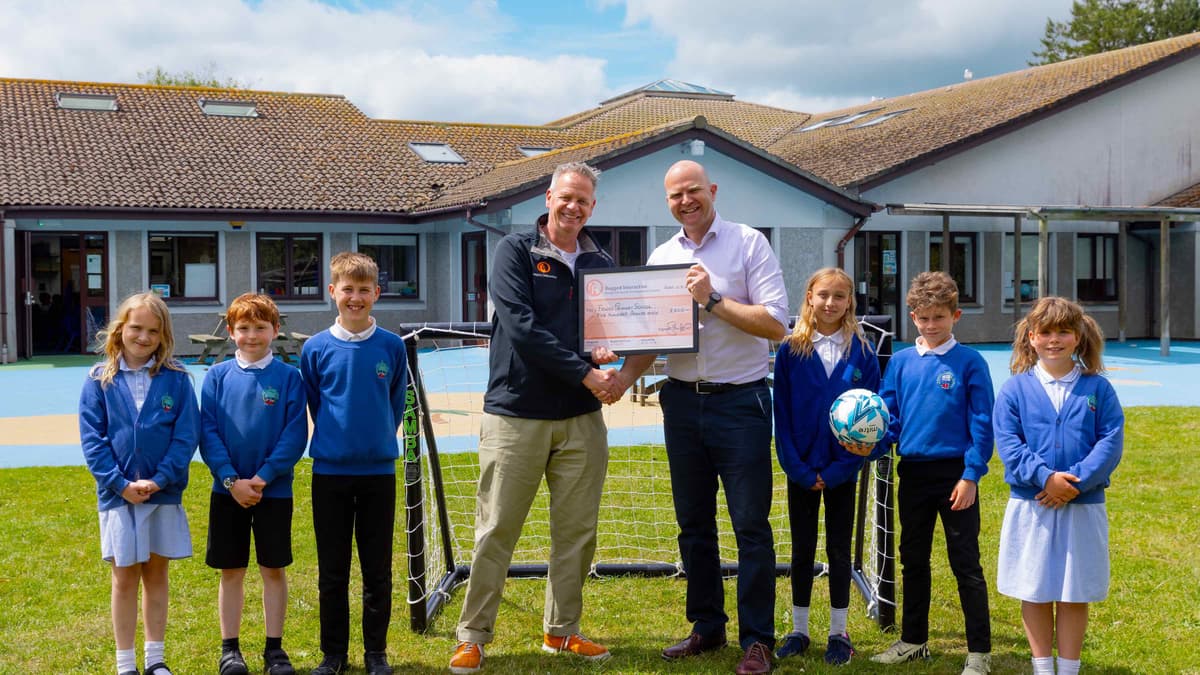 School pupils help to test secret new product in Fowey | cornish-times ...