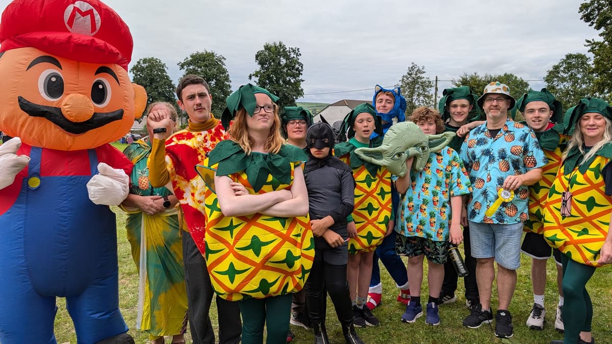 Bodmin Carnival brings a visual event of chaos, colour and fun to town ...