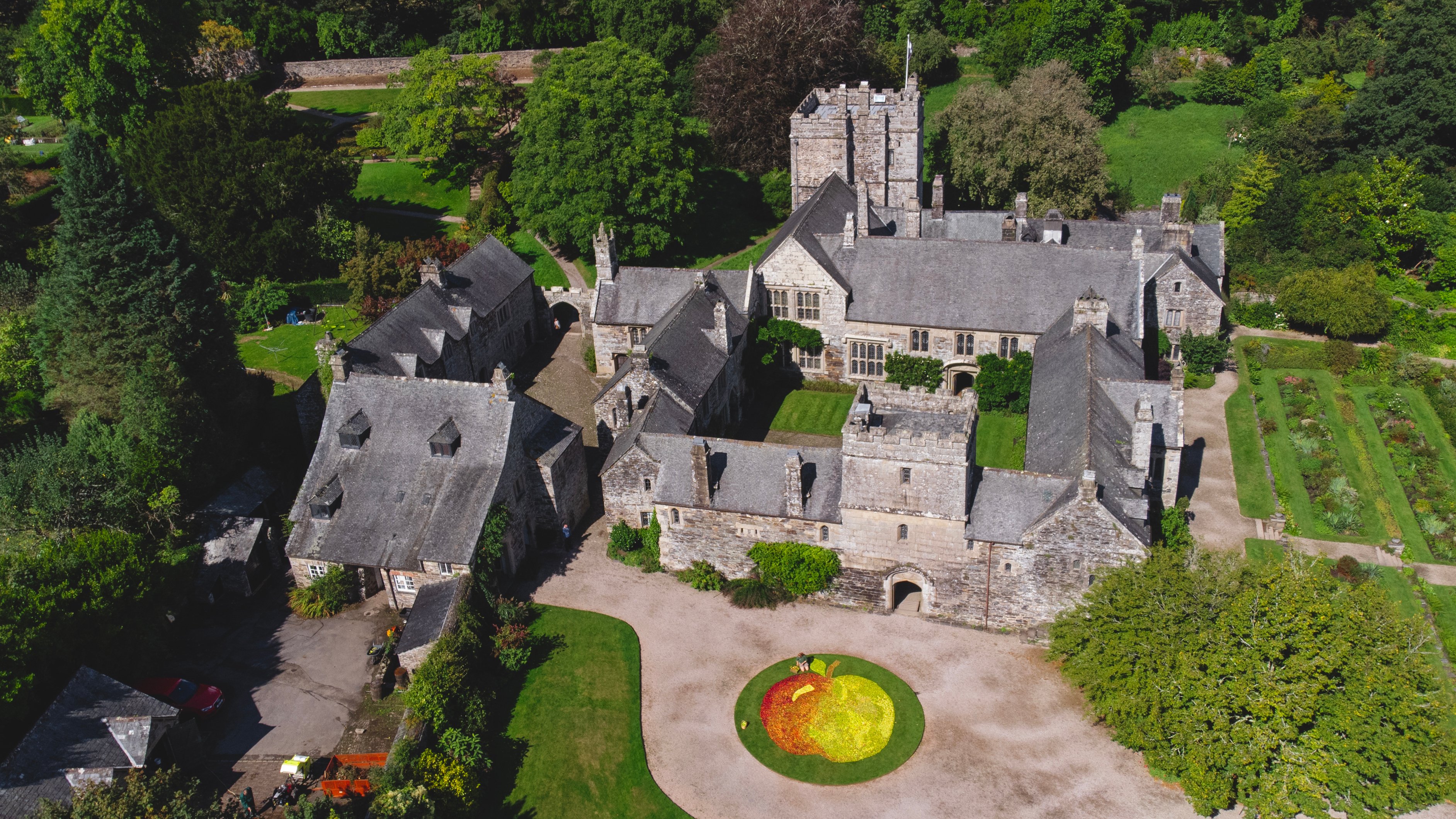 A chance to step into spring at Cotehele | cornish-times.co.uk