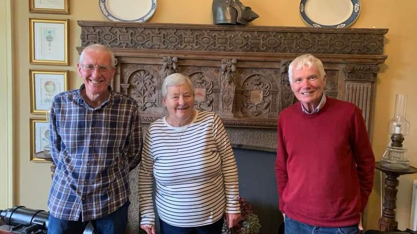 Five sisters visit their childhood homes in Liskeard | cornish-times.co.uk