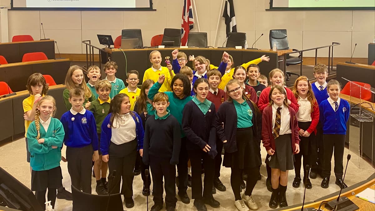 Cornwall school pupils get a taste of life in politics for UK ...