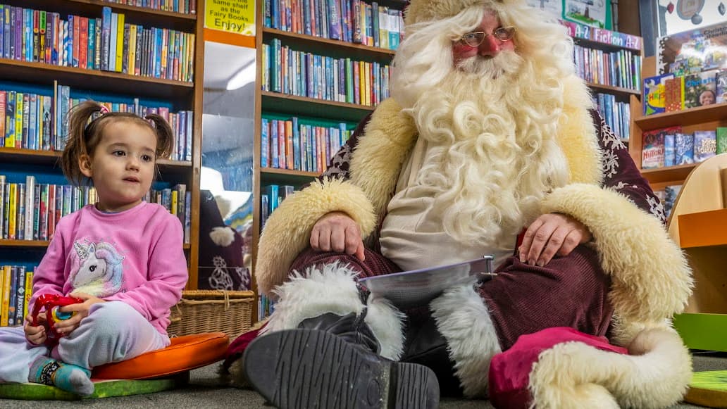 Santa brings cheer to children across Cornwall thanks to the Eden ...