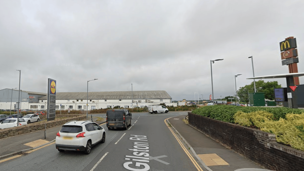 Saltash residents give mixed response to plans for new trial at junction | cornish-times.co.uk