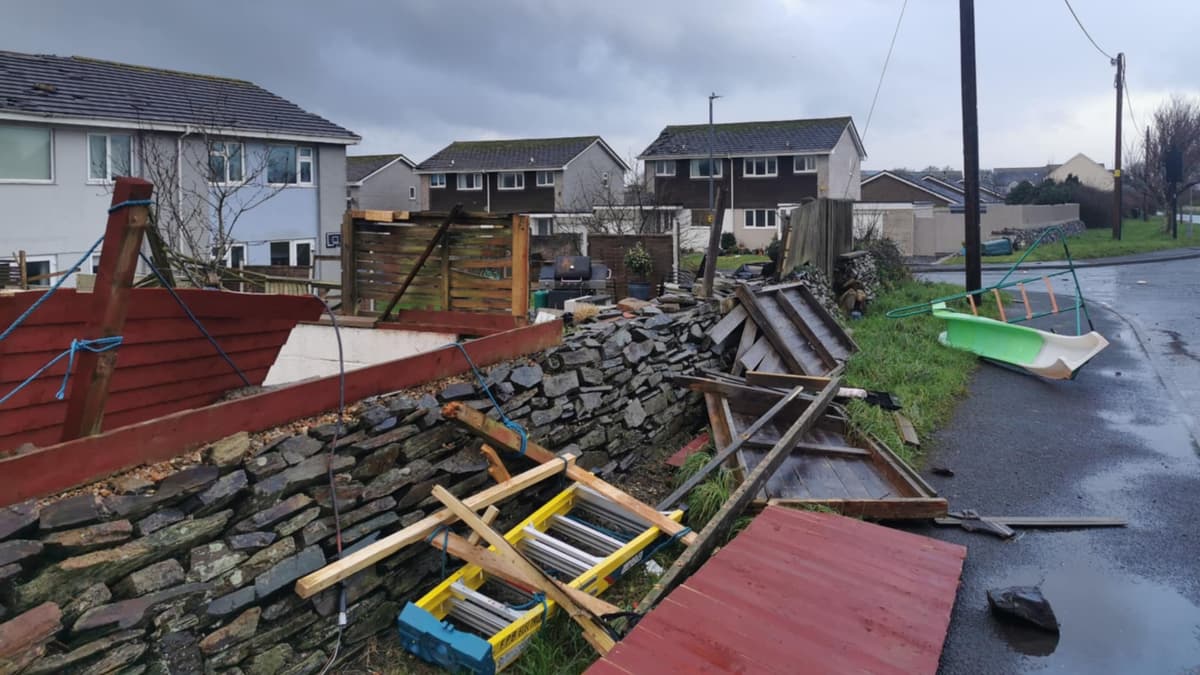 Storm Eowyn: Yellow warning for wind issued after overnight lashings of ...