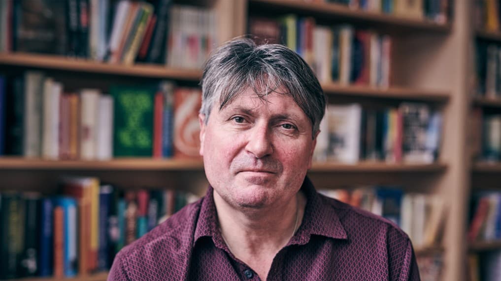 Poet Laureate to visit Liskeard library as part of tour around UK ...