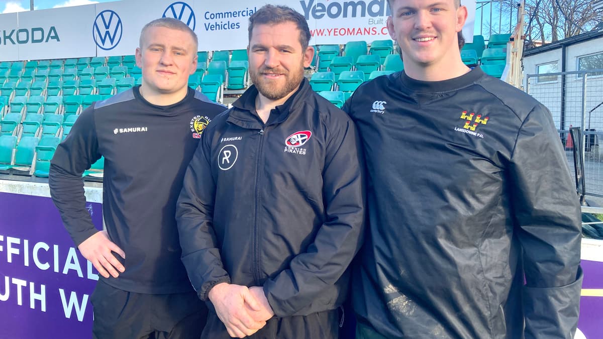Pirates sign youngsters on loan | cornish-times.co.uk