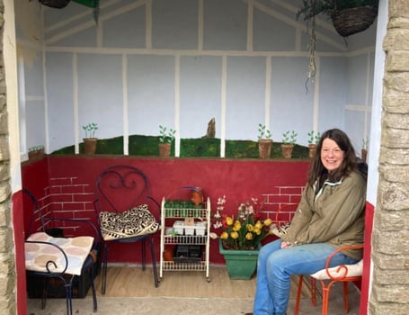 Fowey bus stop given latest makeover by local artists | cornish-times.co.uk