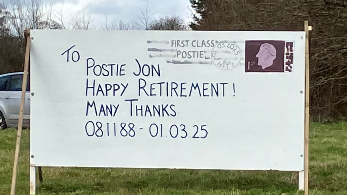 Special delivery for Hatt postman retiring after 37 years | cornish ...