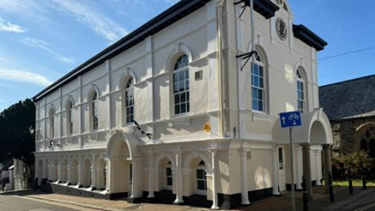 Mayor welcomes three new faces onto Saltash Town Council | cornish ...