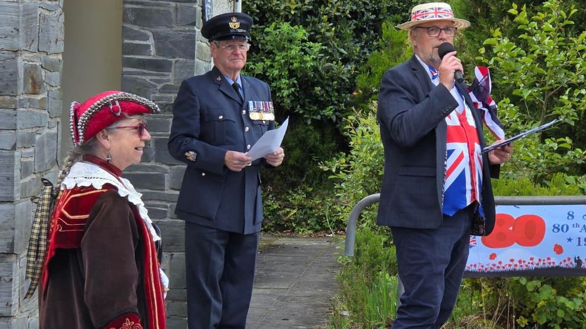 Harrowbarrow and Metherell celebrate May Day in style | cornish-times.co.uk