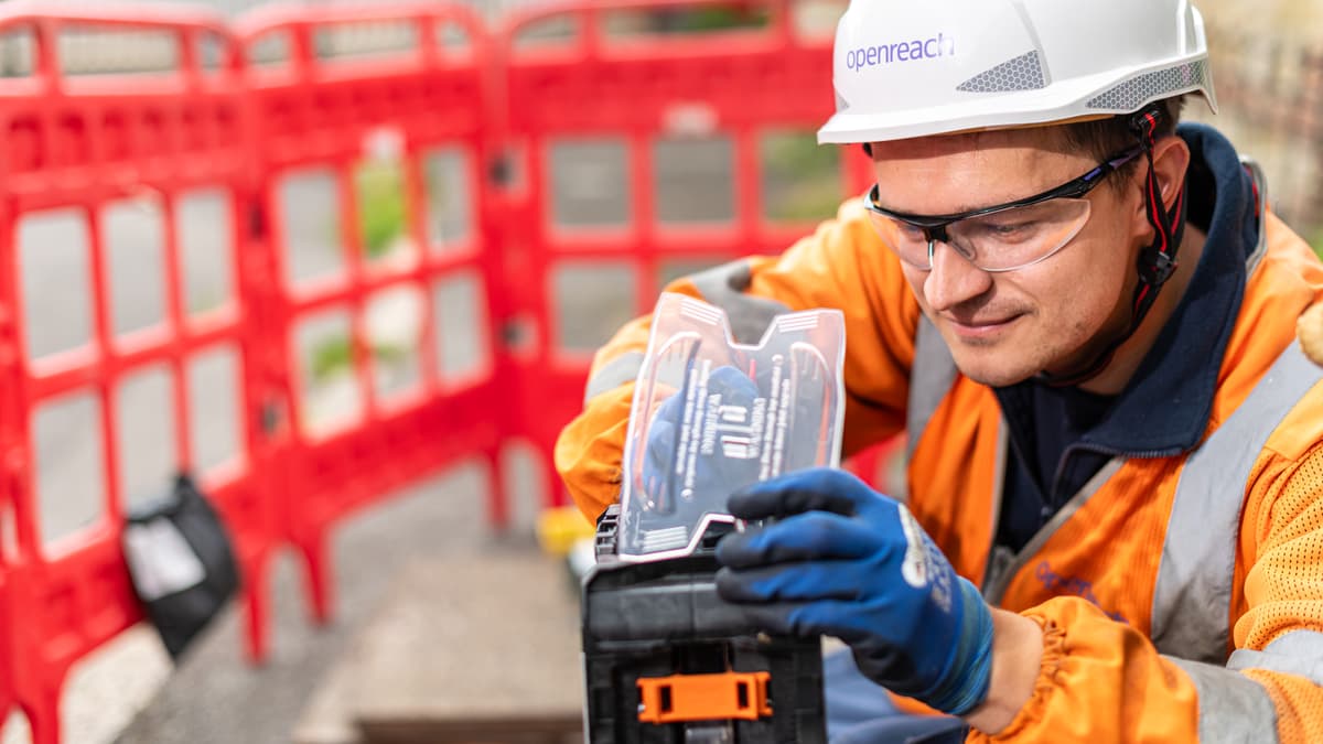 Saltash set for digital transformation as Openreach rolls out full ...