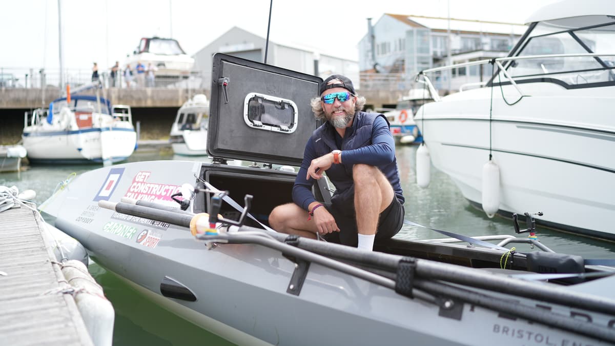 Award-winning ocean rower calls time on solo challenge | cornish-times ...