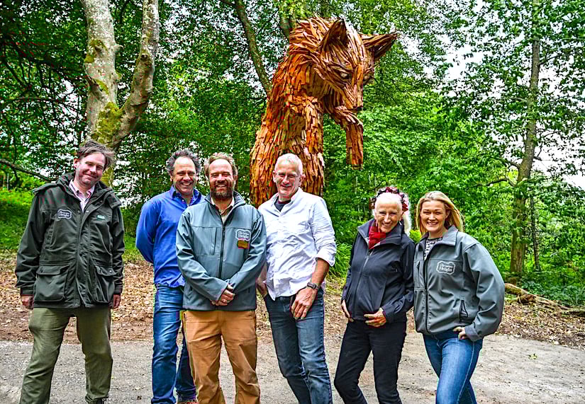 Impressive leaping fox sculpture unveiled at tourist attraction in ...