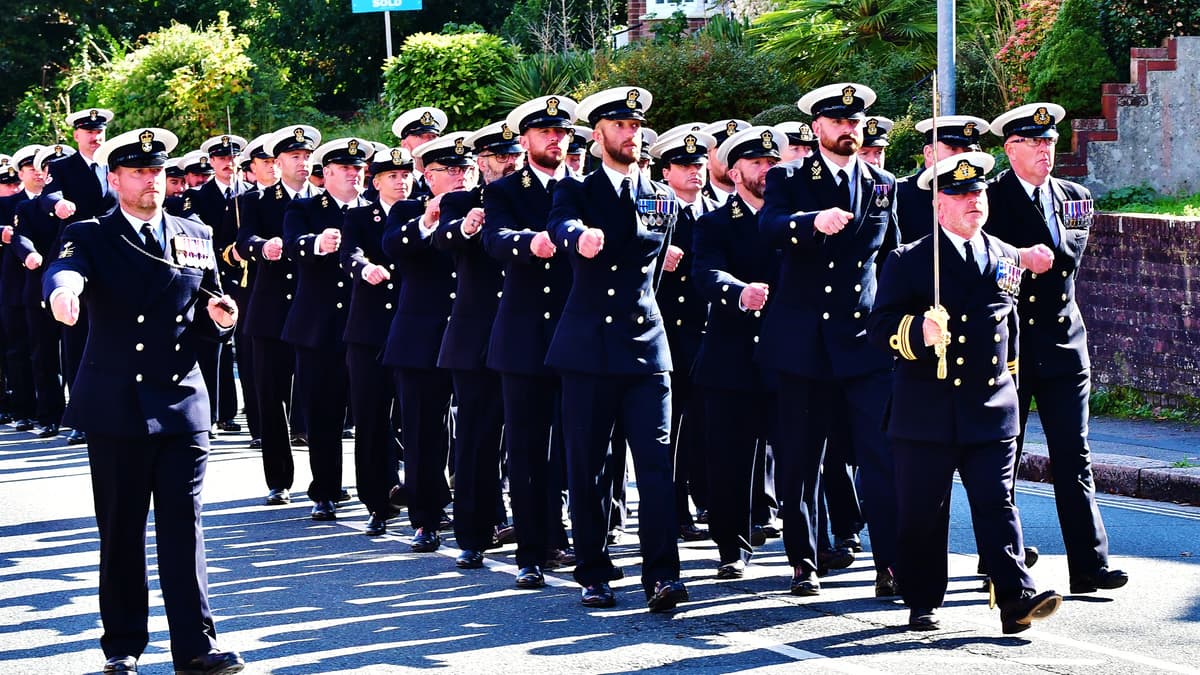 HMS Raleigh parade marks Freedom of Torpoint celebration | cornish ...