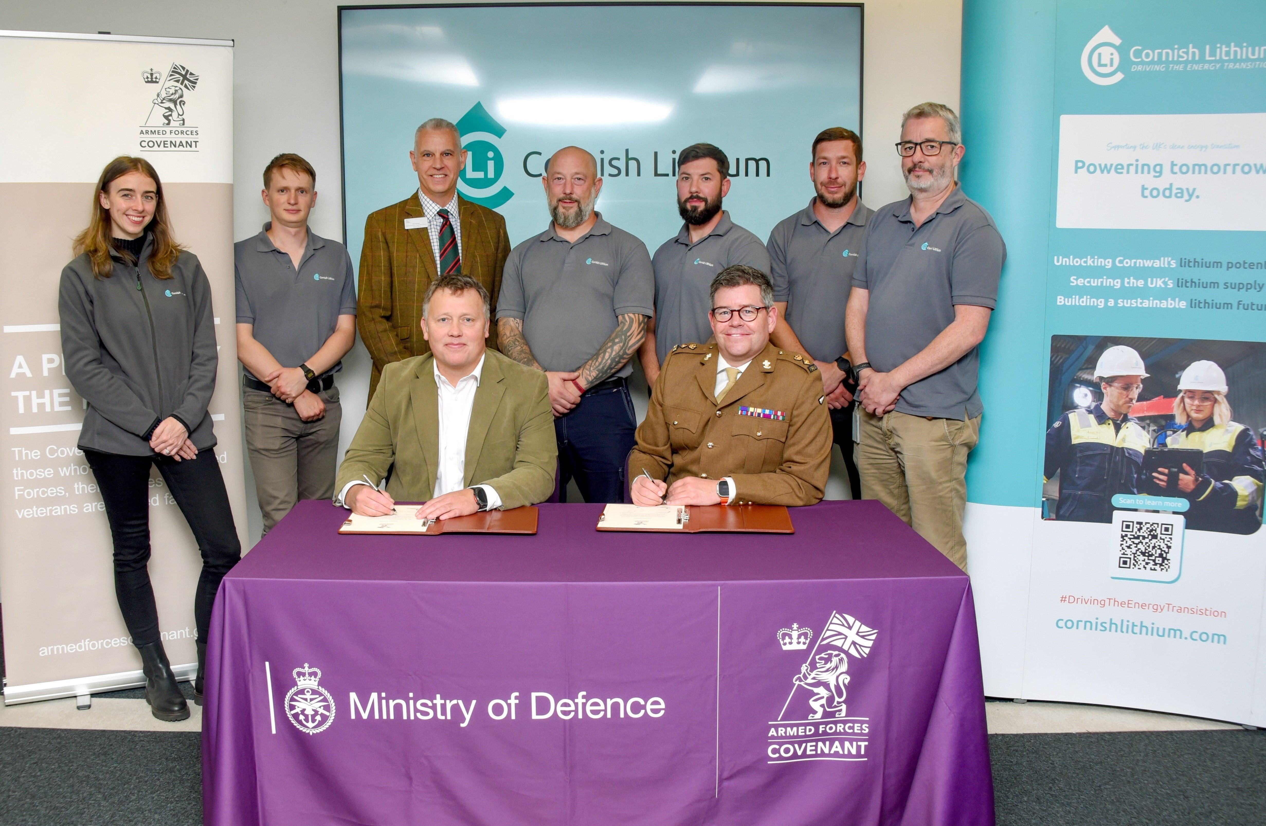 Pioneering minerals company in Cornwall shows its support for the armed forces | cornish-times.co.uk