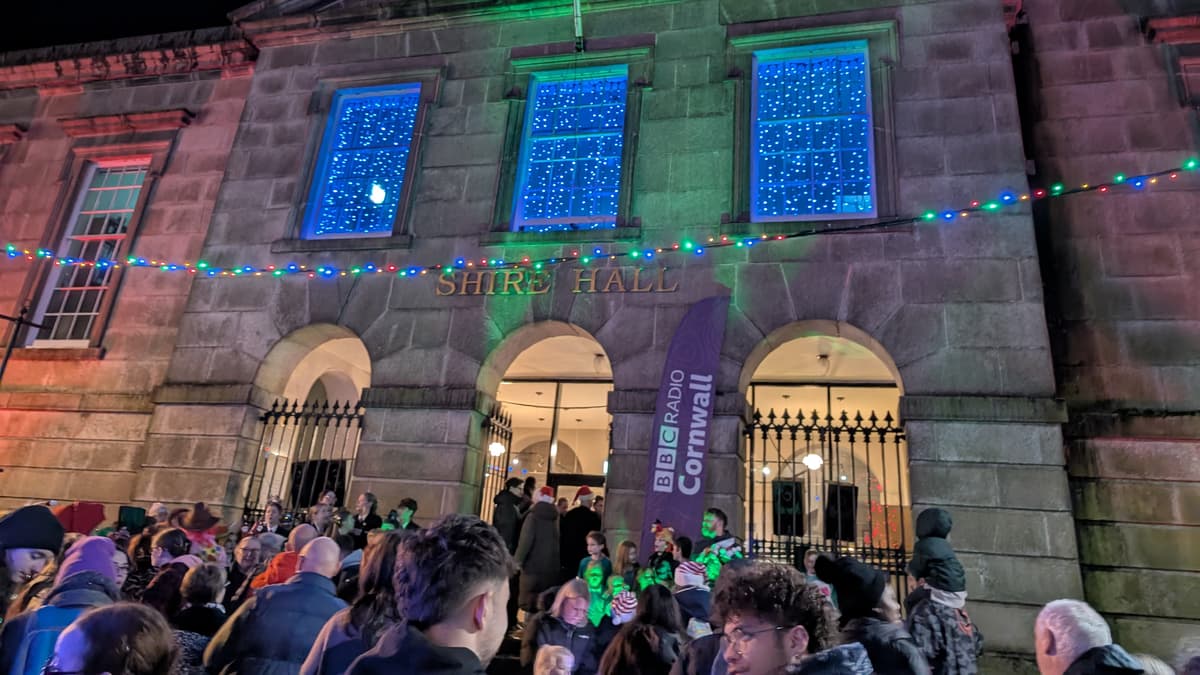 Bodmin Christmas light event hailed as a success | cornish-times.co.uk