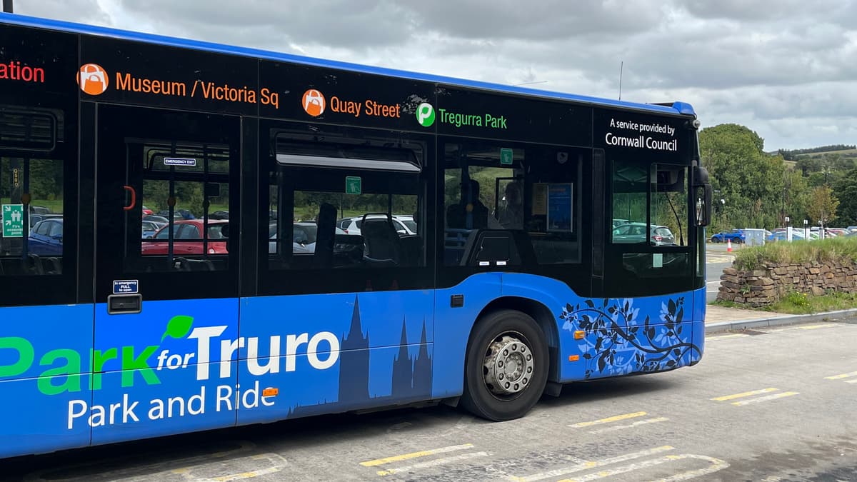 Council faces questions over future of key Cornwall bus routes ...