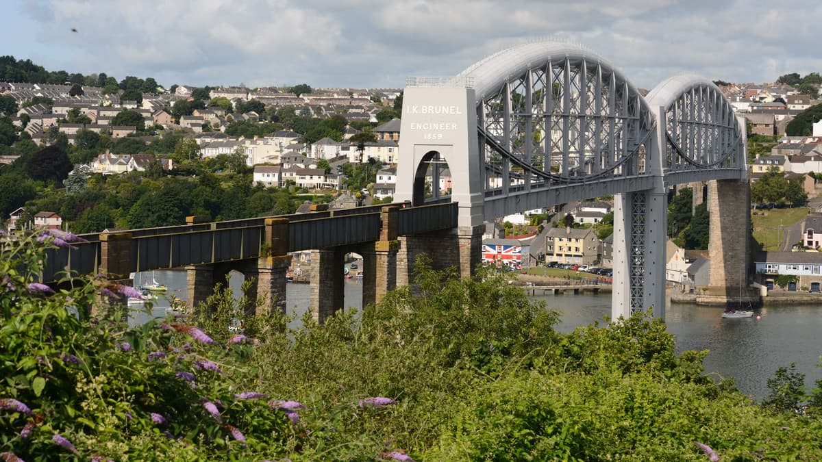 Network Rail announces road closures around Royal Albert Bridge ...
