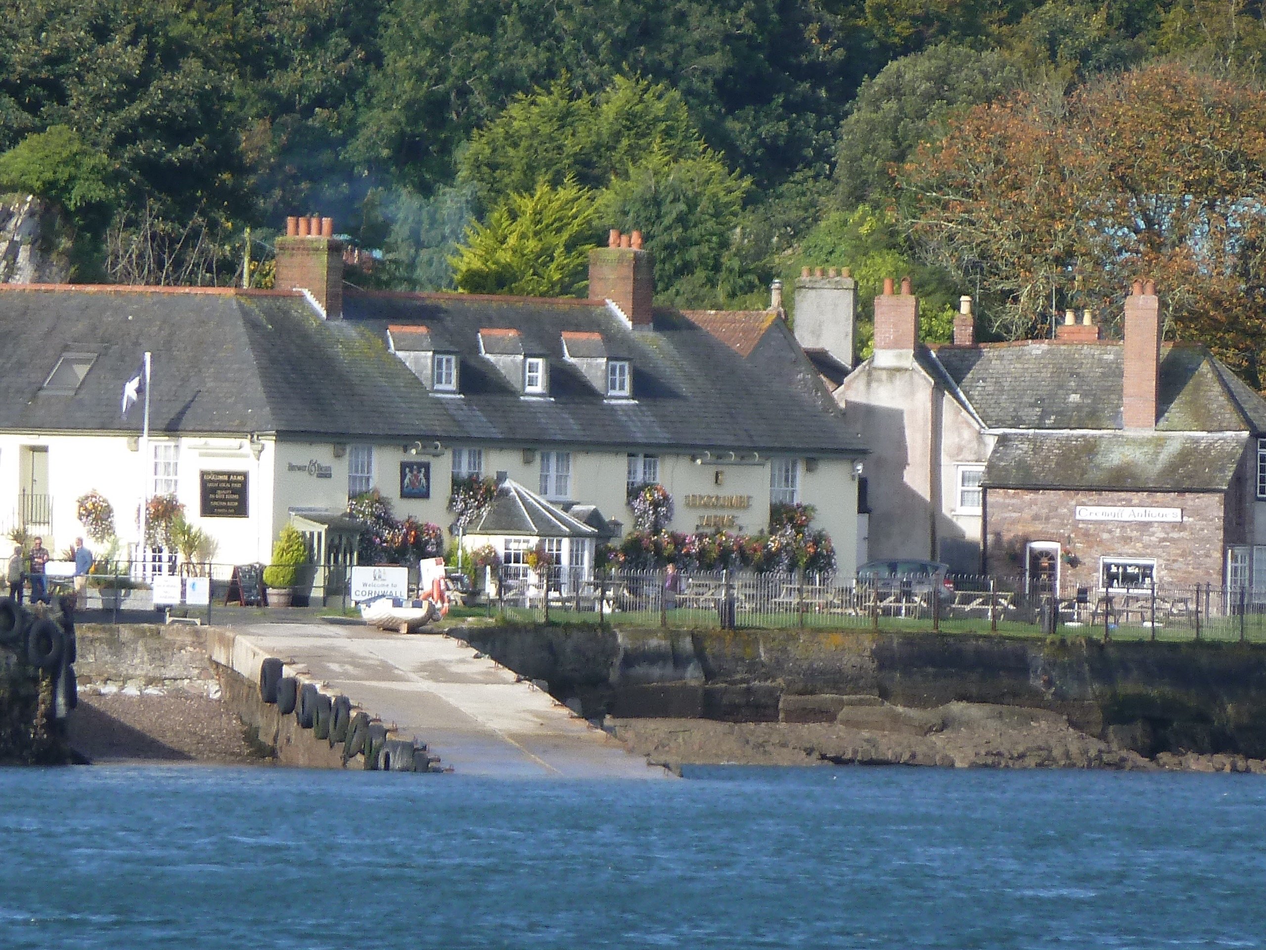 Cornwall Favourites: Cremyll, where the river ferries come and go ...